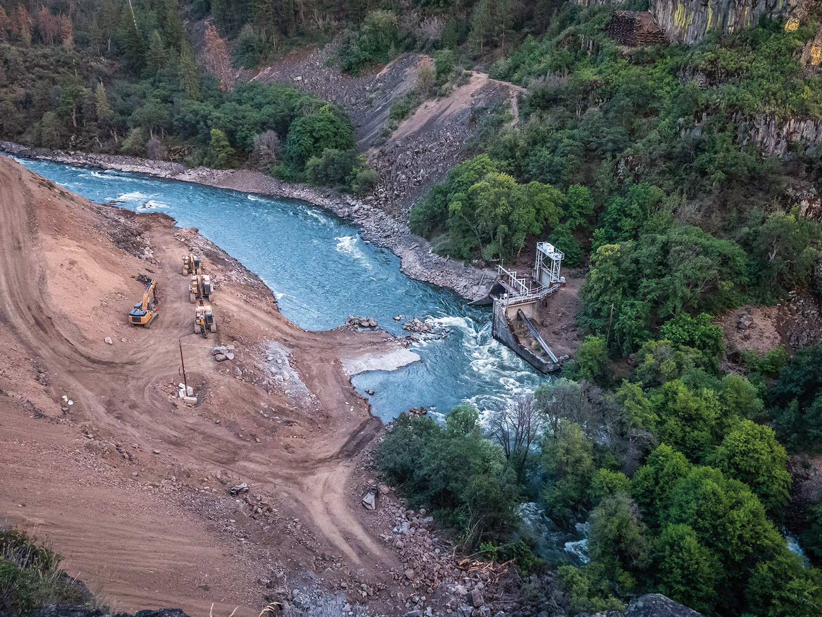 Undammed - Patagonia